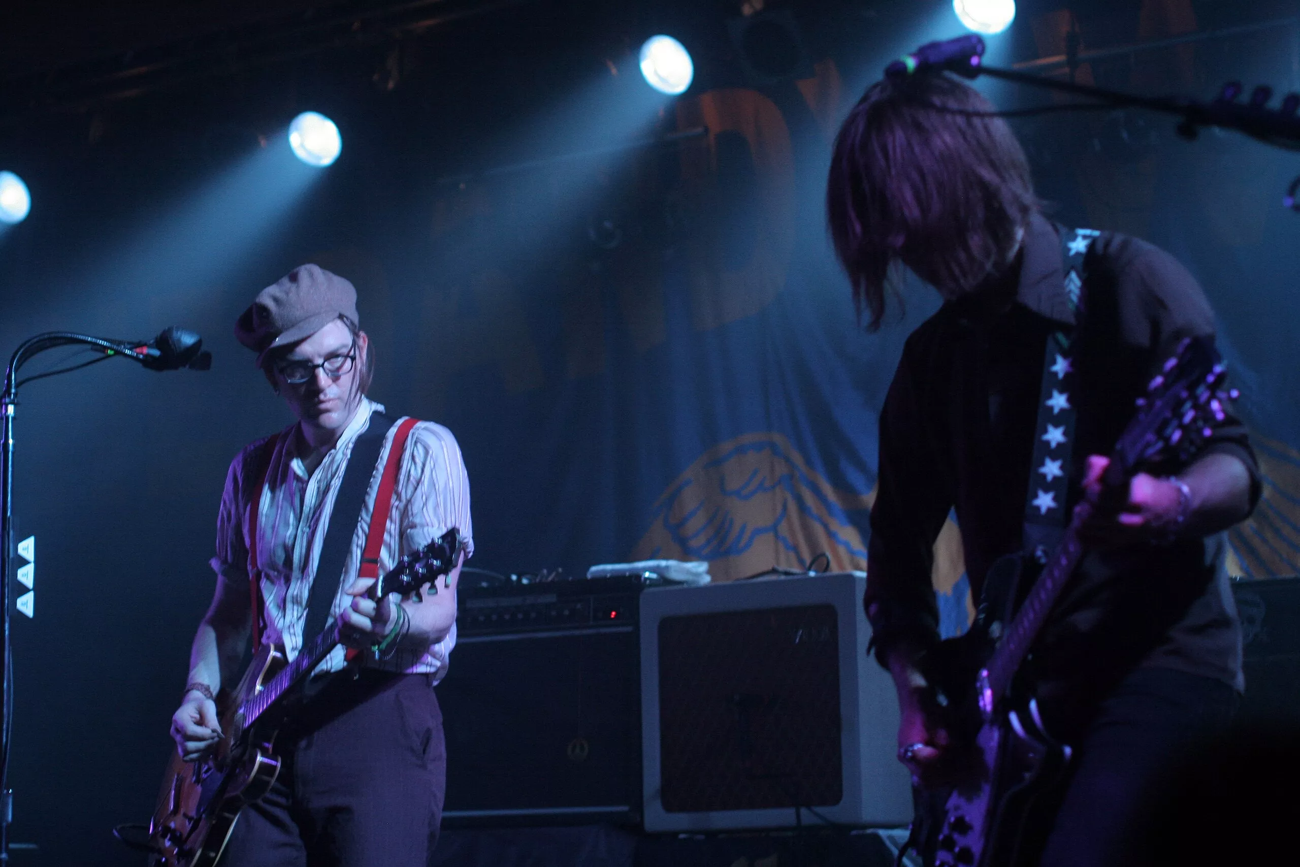 Dandy Warhols Drop by Darryl’s House